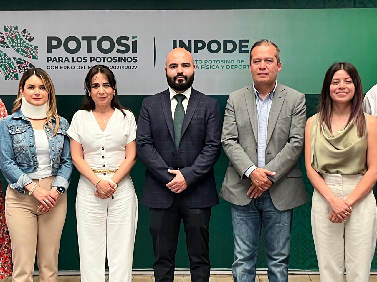 Joaquín García asume como titular del INPODE